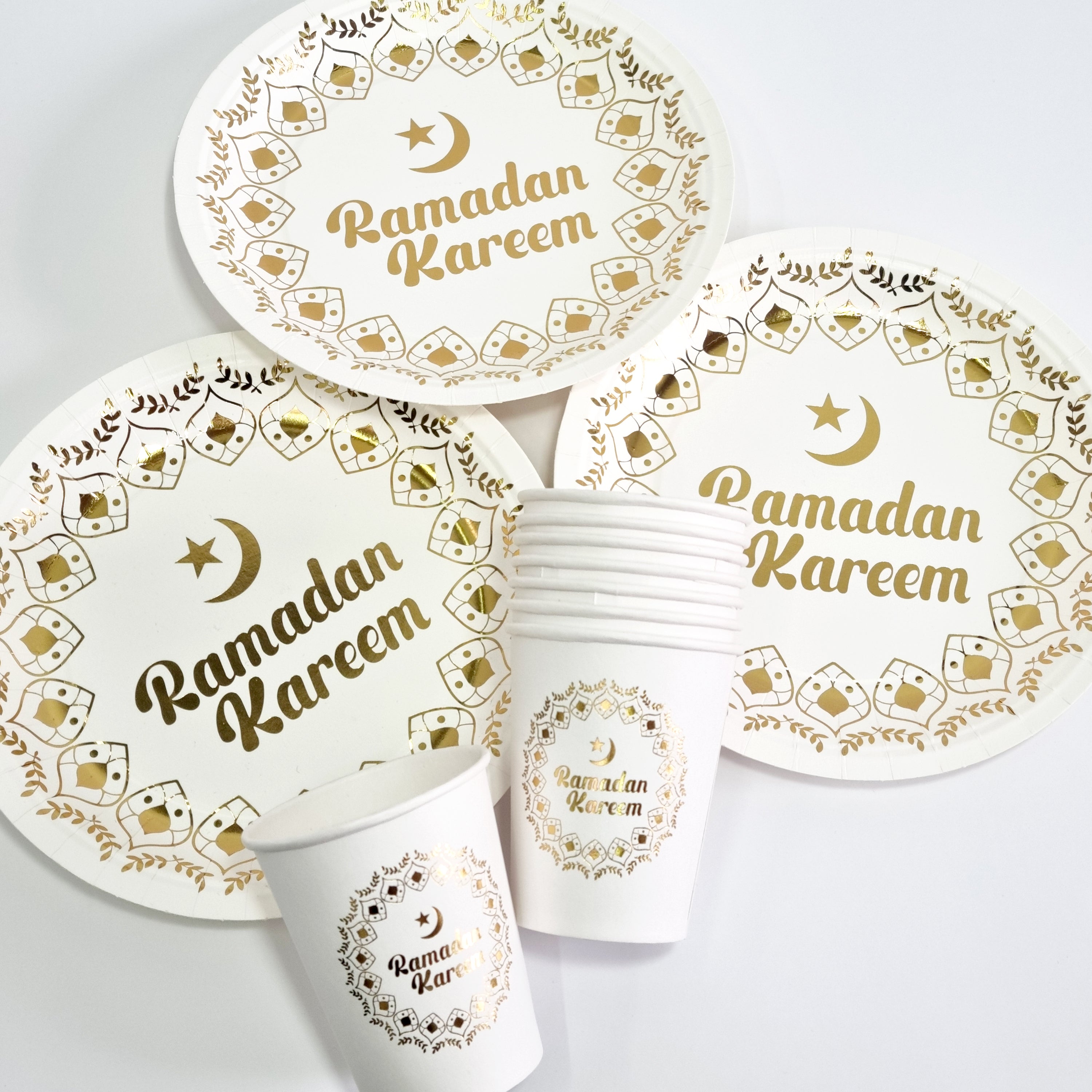 White & Metallic Gold 'Ramadan Kareem' Disposable Paper Plates & Cups